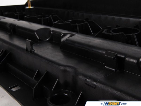 11127512839 - Genuine BMW Cylinder Head Cover - 11127512839 - E39,E46 ...