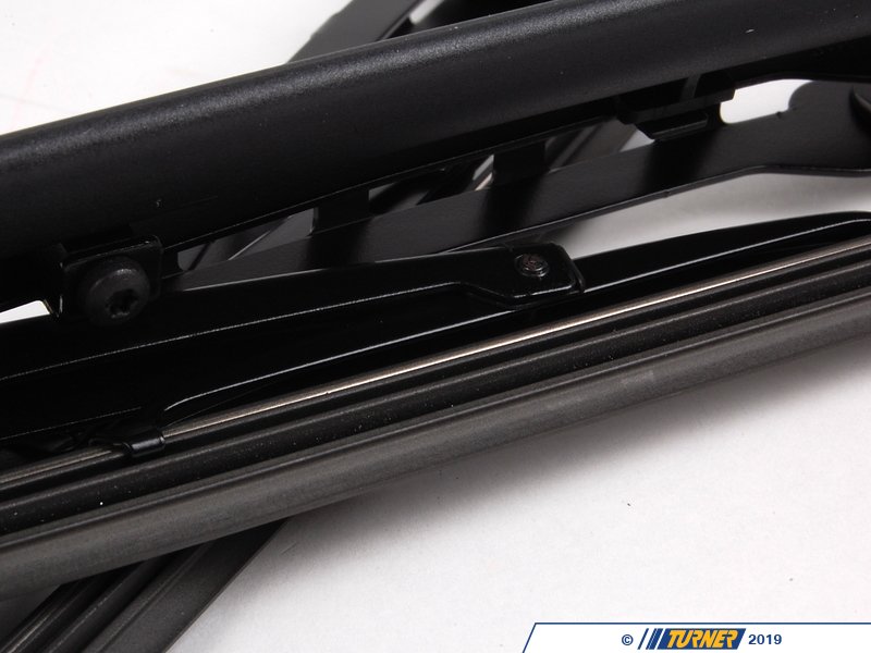 61610032743 - Genuine BMW Wiper Blade Set - E53 X5 | Turner Motorsport