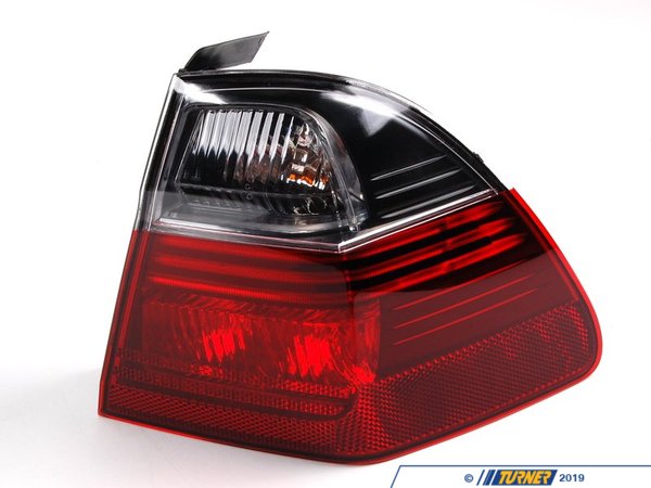 63210411414 - Genuine BMW Blackline Tail Light Set - E91 3 Series ...