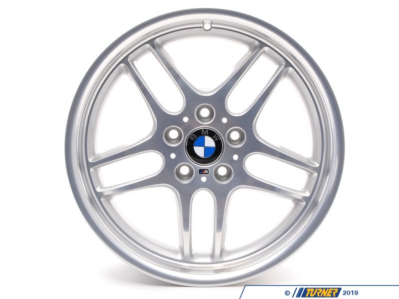 3611222963540 - E39 18" M Parallel Style 37 Wheel Set | Turner Motorsport