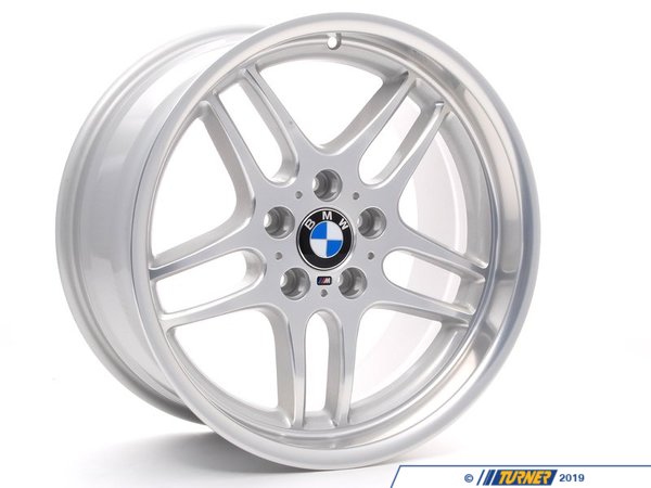 3611222963540 - E39 18" M Parallel Style 37 Wheel Set | Turner Motorsport