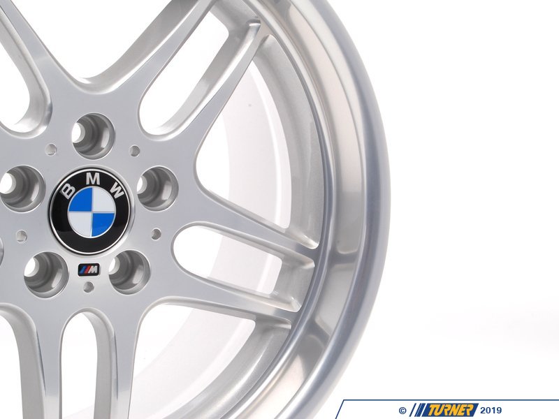 3611222963540 - E39 18" M Parallel Style 37 Wheel Set | Turner Motorsport