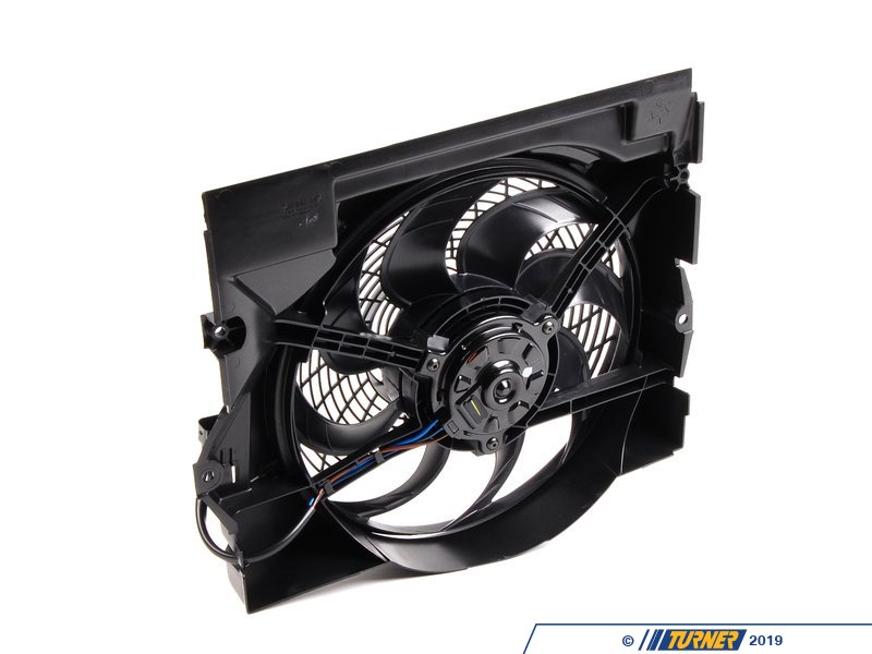 64546905617 - Genuine BMW Pusher Fan - 64546905617 | Turner Motorsport