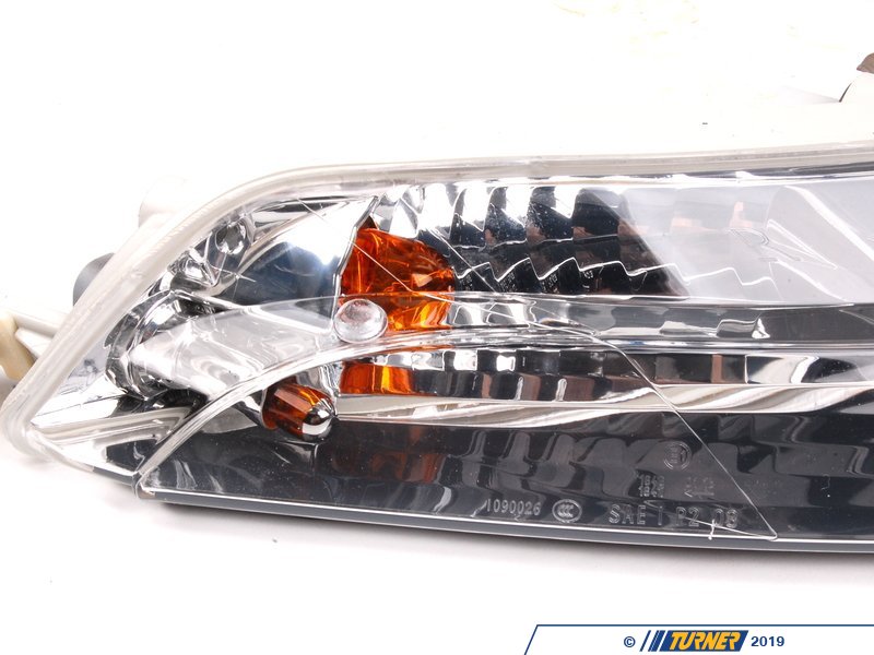 63137165808 - Genuine BMW Front White Indicator Assembly - Right - E63 ...