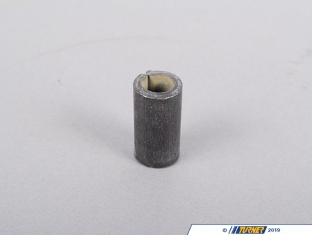 33526754123 - Shock Mount - Rear | Turner Motorsport