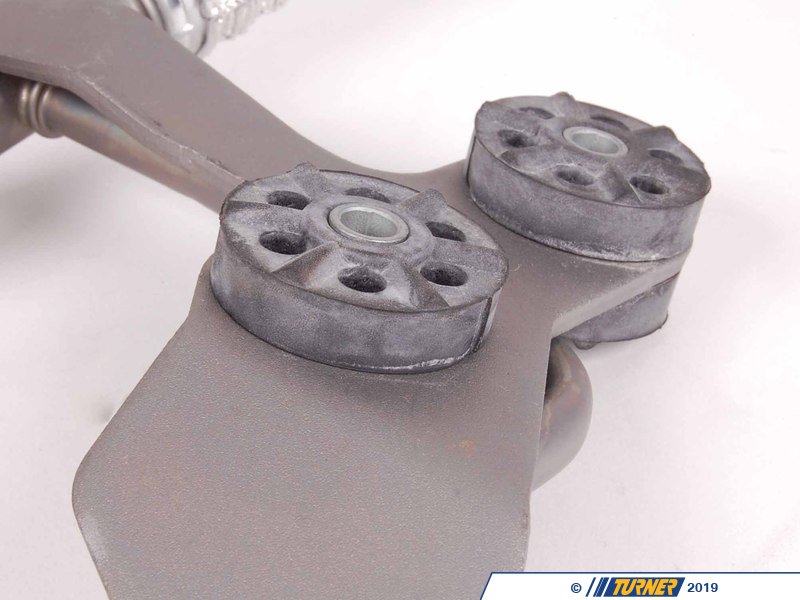 64509181828 - Genuine BMW Suction Pipe - 64509181828 - E63 | Turner ...