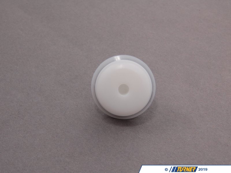 51418224768 - Vaico Trim Panel Clip | Turner Motorsport