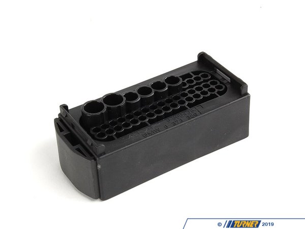 61138373306 - Genuine BMW Socket Housing - 61138373306 - E34,E39,E53 ...