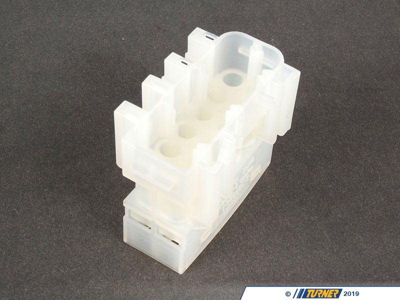 61131378137 - Genuine BMW Plug Housing, White - 61131378137 | Turner ...