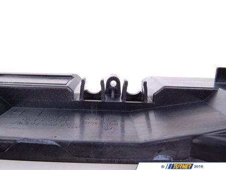 17118572188 - Genuine BMW Radiator Mount - Left - E70 X5 xDrive35d ...