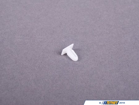 51471840960 - Vaico Door Sill Trim Retaining Clip | Turner Motorsport