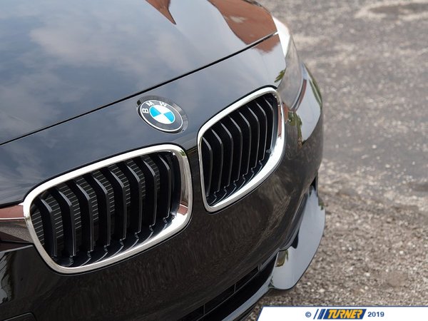 51137260498 - Genuine BMW Sport Line Kidney Grille - Right - F30 ...
