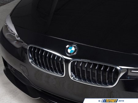 51137260498 - Genuine BMW Sport Line Kidney Grille - Right - F30 ...