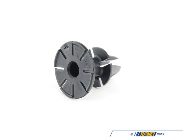07147122912 - Genuine BMW Spacer Clip - E82/88 E9X F12/13 E71 | Turner ...