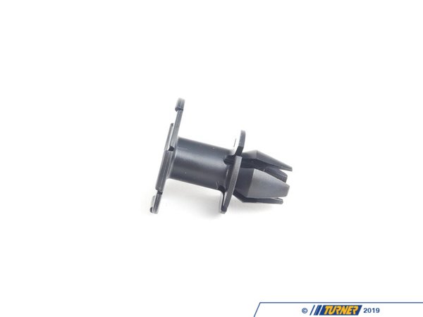 07147122912 - Genuine BMW Spacer Clip - E82/88 E9X F12/13 E71 | Turner ...