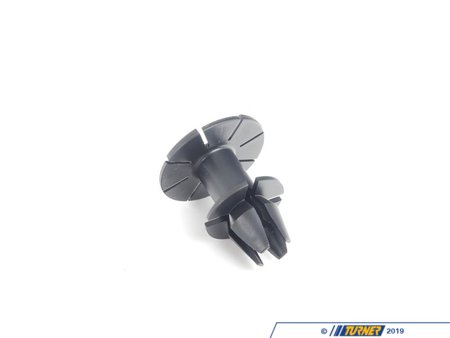 07147122912 - Genuine BMW Spacer Clip - E82/88 E9X F12/13 E71 | Turner ...