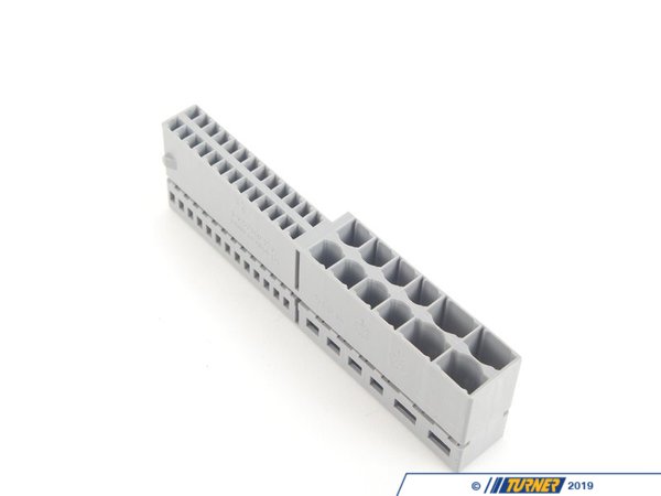 61136931868 - SOCKET HOUSING | Turner Motorsport