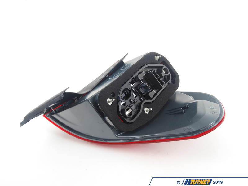 63217227792 - Genuine BMW LCI Tail Light - Right - E70 X5 | Turner ...