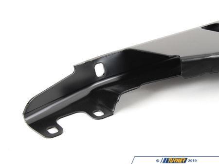51647200689 - Genuine BMW Upper core support center - F10 | Turner ...