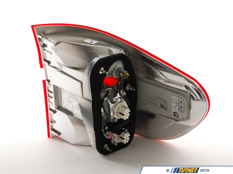 63217200819 - Genuine BMW Taillight for Fender - E70 X5 | Turner Motorsport