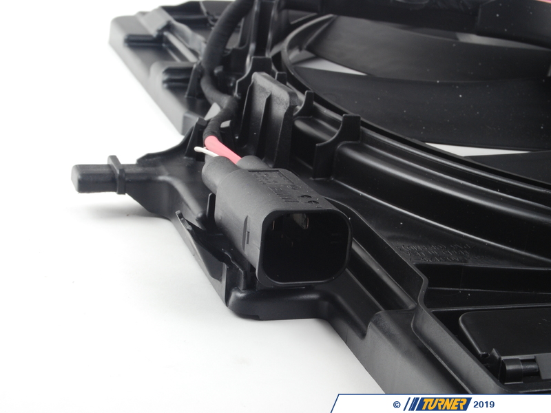 17428618243 - Genuine BMW Fan Housing With Fan 850W - 17428618243 - E70 ...