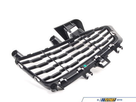 51118056494 - Genuine BMW Bumper grille - right - F32, F36 | Turner ...