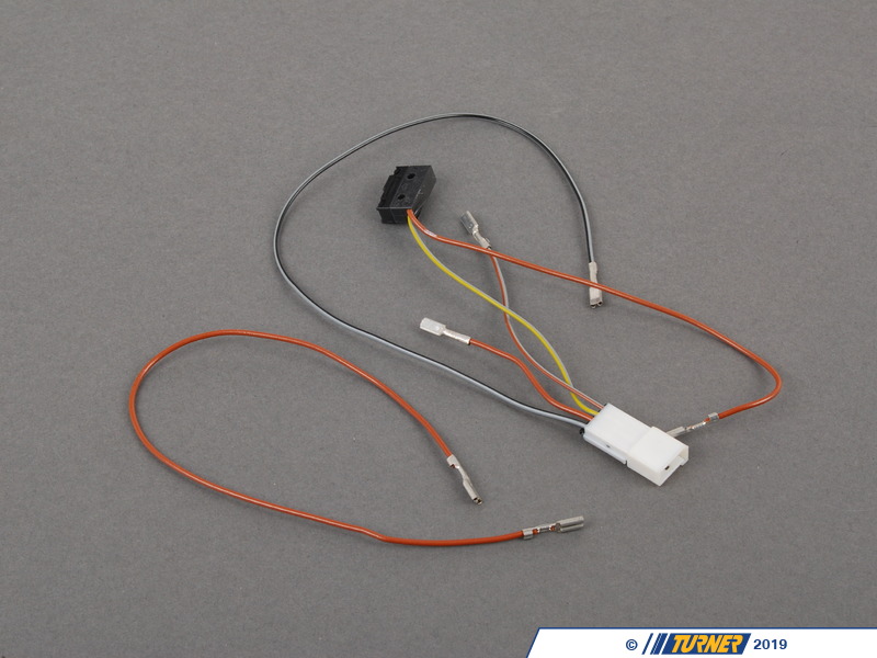 84117004538 - Genuine BMW Microswitch - 84117004538 - E53 | Turner ...