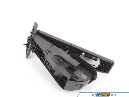 35406889822 - Accelerator Module With Pedal | Turner Motorsport