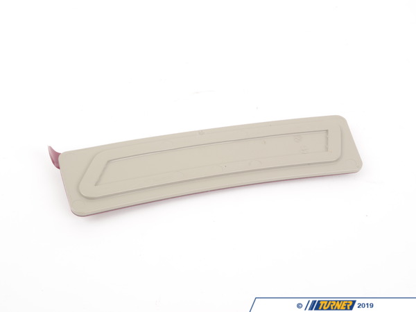 63147847205 - Genuine BMW Front bumper reflector - left - F31, F30 ...