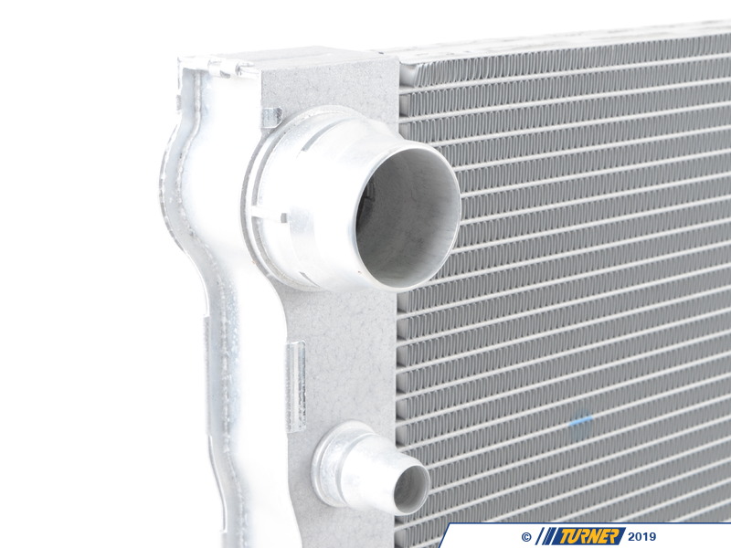 17118615426 - Genuine BMW Radiator - 17118615426 - F01,F10 | Turner ...