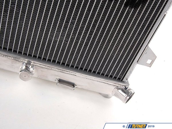 MMRADE3082 - Mishimoto Performance Aluminum Radiator - E30 M3 | Turner ...