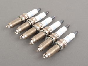 12120039634 - Genuine BMW Spark Plug - Bosch ZR-5-TPP-330 (8165) - F10 ...