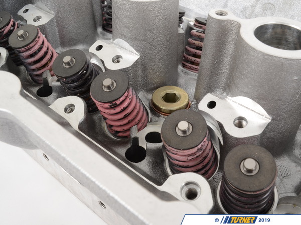 11121703637 - Cylinder Head - Complete - M52, S50, S52 | Turner Motorsport