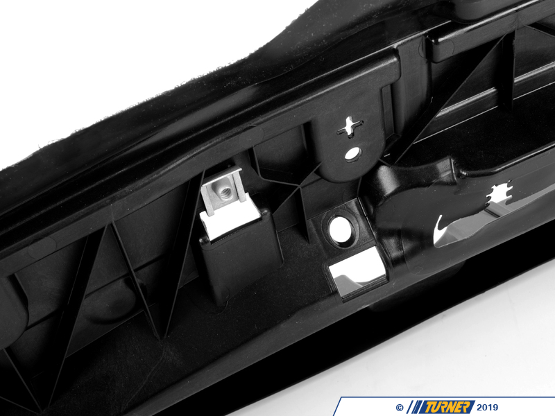 51748054117 - Genuine BMW Upper radiator air duct - F80 F82 F83 ...