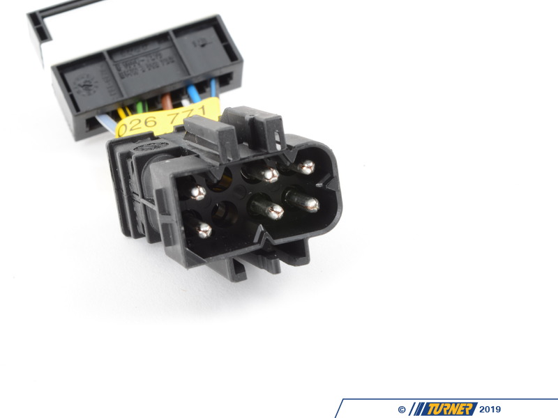 63120026771 - Genuine BMW LED Tail Light Adapter - Right - E39 528i ...