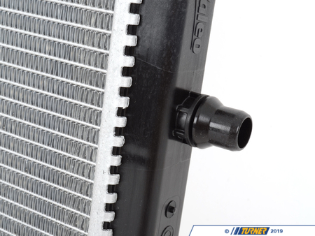 17112284608 - Genuine BMW Radiator - F80 M3,F82 M4,F83,i8 | Turner ...