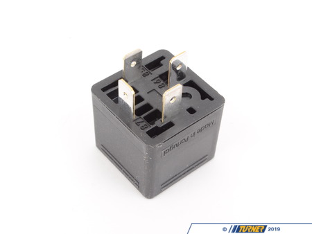 61311373585 - OEM Bosch Fuel Pump Relay -- e30 e36 e46 e28 e34 e39 e24 e23 e32 e38 e31 z3 ...