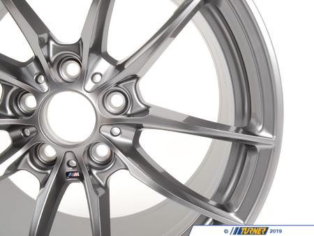 36112284751 - Genuine BMW 18" V-spoke Style 513M wheel - F80 M3 ...
