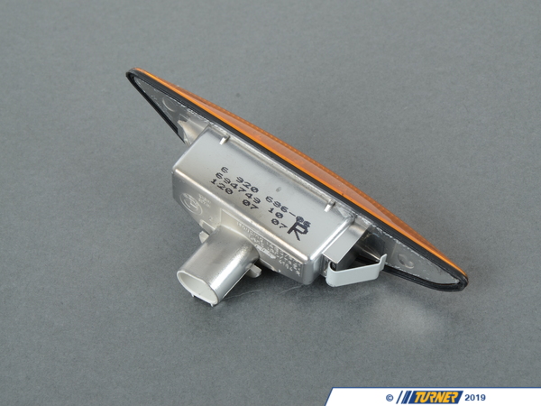 63136920686 - Genuine BMW Amber Fender Side Marker - Right - E46 325Ci ...