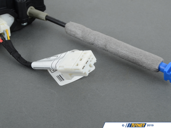 51247249578 - Genuine BMW Trunk Lid Power Lock Drive Sca - 51247249578 ...