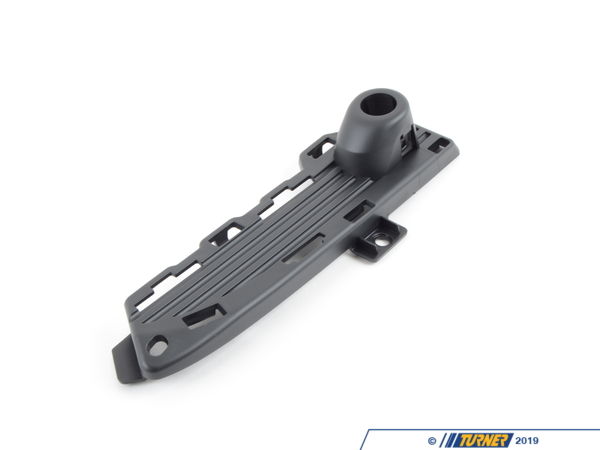 51117340748 - AIR INLET FINISHER, RIGHT | Turner Motorsport