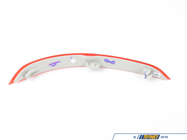 63147290092 - Genuine BMW Rear bumper reflector - right - F15 | Turner ...