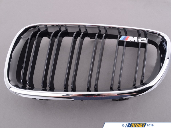51138064143 - GRILLE, FRONT, LEFT | Turner Motorsport