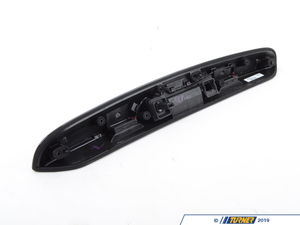 51137362120 - TRUNK LID GRIP WITH KEY BUTT | Turner Motorsport
