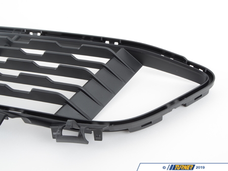 51117354773 - Genuine BMW Grid, Center Open - 51117354773 | Turner ...